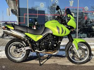 Zaļš Triumph Tiger 2000 Viļņa, ar dzinēja tilpumu 0.90 L un nobraukumu 48 tūkst. km par 2299 €, foto 5 vietnē AUTOMOTO.COM.LV