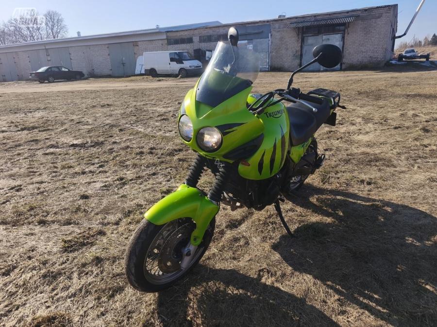 Green Triumph Tiger 2001 in Ignalina, with an engine capacity of 0.96 L and mileage of 49 thousand km for 1599 €, photo 1 on AUTOMOTO.COM.LV