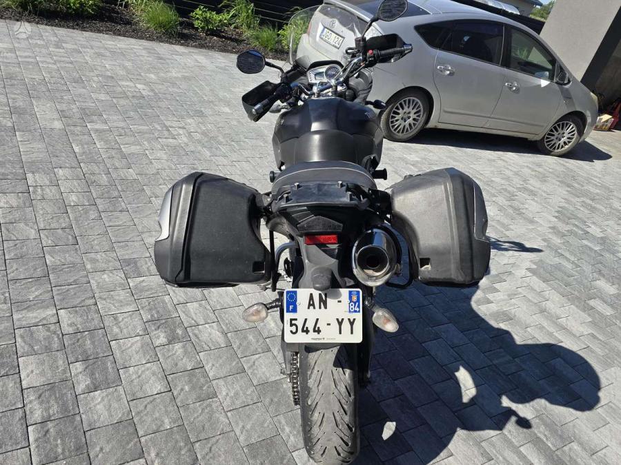 Grey Triumph Tiger 2010 in Taurage, with an engine capacity of 1.05 L and mileage of 57 thousand km for 3500 €, photo 6 on AUTOMOTO.COM.LV