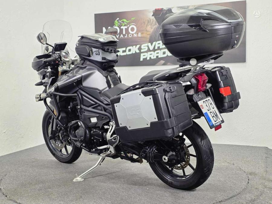 Pelēks Triumph Tiger 2012 Panevēža, ar dzinēja tilpumu 1.20 L un nobraukumu 113 tūkst. km par 6550 €, foto 10 vietnē AUTOMOTO.COM.LV