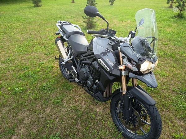 Pelēks Triumph Tiger 2015 Telšiai, ar dzinēja tilpumu 1.22 L un nobraukumu 40 tūkst. km par 5350 €, foto 6 vietnē AUTOMOTO.COM.LV