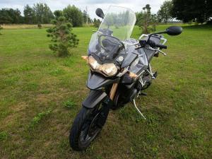 Pelēks Triumph Tiger 2015 Telšiai, ar dzinēja tilpumu 1.22 L un nobraukumu 40 tūkst. km par 5350 €, foto 9 vietnē AUTOMOTO.COM.LV