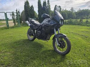 Triumph Tiger 1997 in Tukums, with an engine capacity of 0.90 L and mileage of 0 thousand km for 1500 €, photo 8 on AUTOMOTO.COM.LV