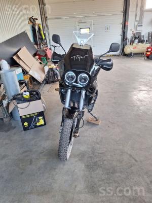 Triumph Tiger 1997 in Tukums, with an engine capacity of 0.90 L and mileage of 0 thousand km for 1500 €, photo 9 on AUTOMOTO.COM.LV