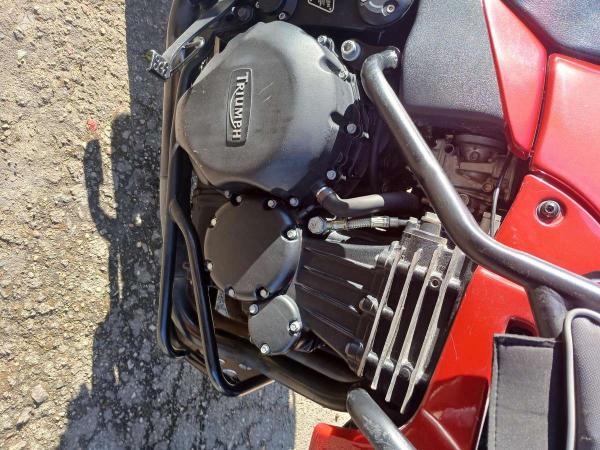 Triumph Tiger 1998 Ukmergė, ar dzinēja tilpumu 0.85 L un nobraukumu 60 tūkst. km par 2200 €, foto 2 vietnē AUTOMOTO.COM.LV