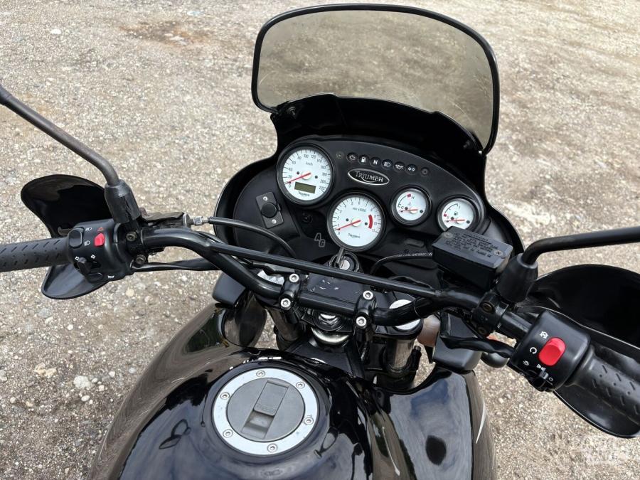 Triumph Tiger 1999 Kelmė, ar dzinēja tilpumu 0.96 L un nobraukumu 52 tūkst. km par 1330 €, foto 17 vietnē AUTOMOTO.COM.LV