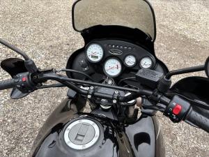 Triumph Tiger 1999 in Kelme, with an engine capacity of 0.96 L and mileage of 52 thousand km for 1230 €, photo 17 on AUTOMOTO.COM.LV