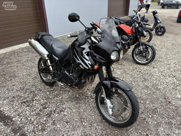 Triumph Tiger 1999 Kelmė vietnē Triumph Tiger 1999 Kelmė, ar dzinēja tilpumu 0.96 L un nobraukumu 52 tūkst. km par 1230 €, foto 1 vietnē AUTOMOTO.COM.LV