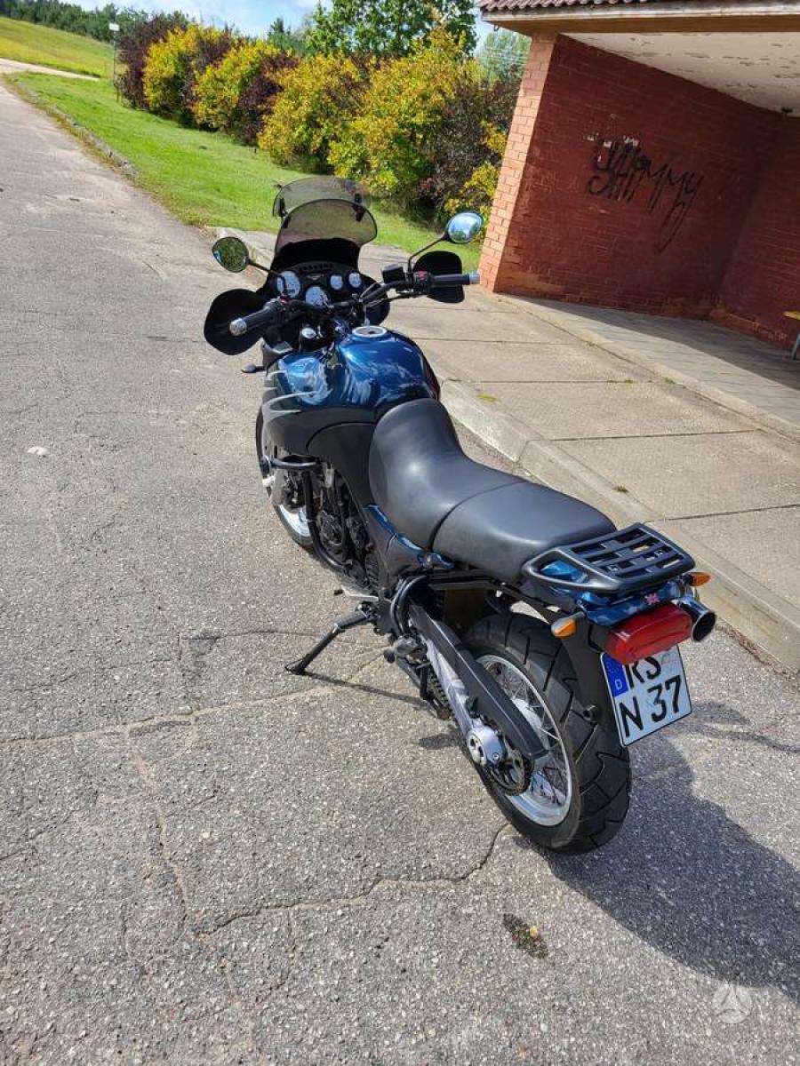 Triumph Tiger 2000 Utena, ar dzinēja tilpumu 0.89 L un nobraukumu 72 tūkst. km par 1850 €, foto 3 vietnē AUTOMOTO.COM.LV