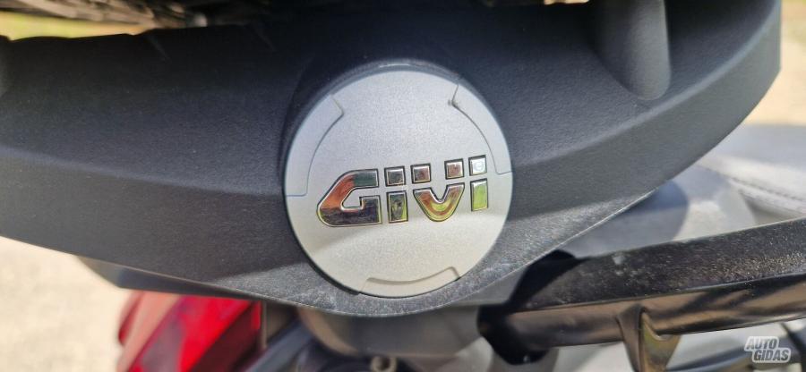 Triumph Tiger 2011 in Vilnius, with an engine capacity of 0.00 L and mileage of 0 thousand km for 4999 €, photo 15 on AUTOMOTO.COM.LV