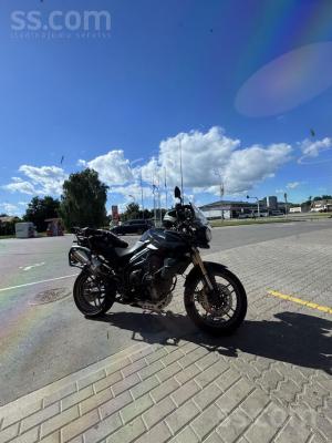 Triumph Tiger 2011 Jelgava, ar dzinēja tilpumu 0.80 L un nobraukumu 0 tūkst. km par 5000 €, foto  vietnē AUTOMOTO.COM.LV