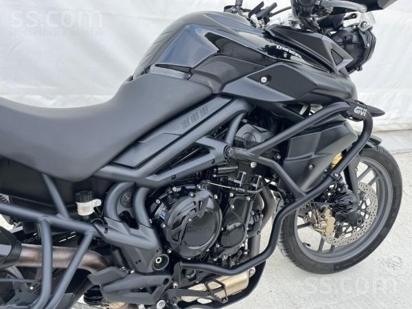Triumph Tiger 2012 Rīga, ar dzinēja tilpumu 0.80 L un nobraukumu 0 tūkst. km par 5600 €, foto 6 vietnē AUTOMOTO.COM.LV