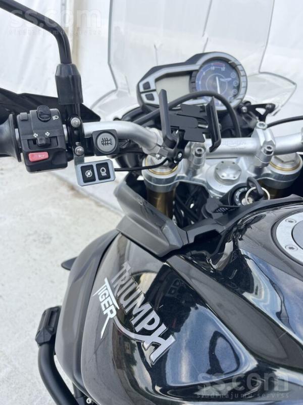 Triumph Tiger 2012 Rīga, ar dzinēja tilpumu 0.80 L un nobraukumu 0 tūkst. km par 5600 €, foto 7 vietnē AUTOMOTO.COM.LV