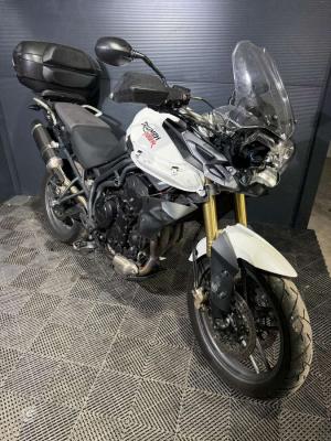 Triumph Tiger 2012 in Taurage, with an engine capacity of 0.80 L and mileage of 24 thousand km for 2990 €, photo 3 on AUTOMOTO.COM.LV