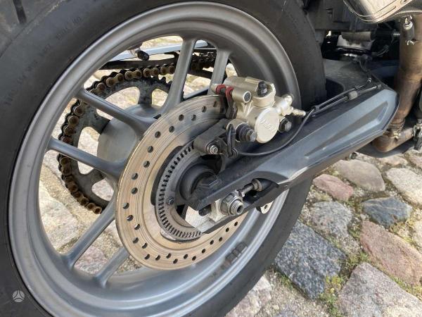 Triumph Tiger 2012 in Kedainiai, with an engine capacity of 0.80 L and mileage of 66 thousand km for 4200 €, photo 8 on AUTOMOTO.COM.LV