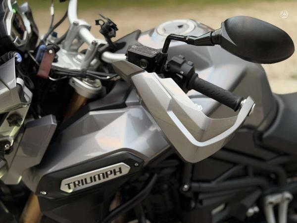 Triumph Tiger 2014 in Klaipeda, with an engine capacity of 1.20 L and mileage of 20 thousand km for 6200 €, photo 7 on AUTOMOTO.COM.LV