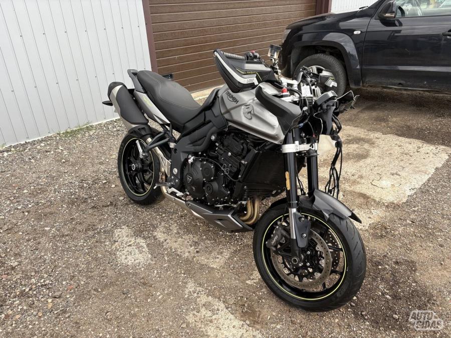 Triumph Tiger 2020 Kelmė, ar dzinēja tilpumu 1.05 L un nobraukumu 19 tūkst. km par 2530 €, foto 1 vietnē AUTOMOTO.COM.LV