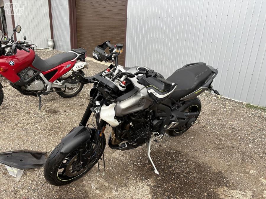 Triumph Tiger 2020 Kelmė, ar dzinēja tilpumu 1.05 L un nobraukumu 19 tūkst. km par 2530 €, foto 7 vietnē AUTOMOTO.COM.LV