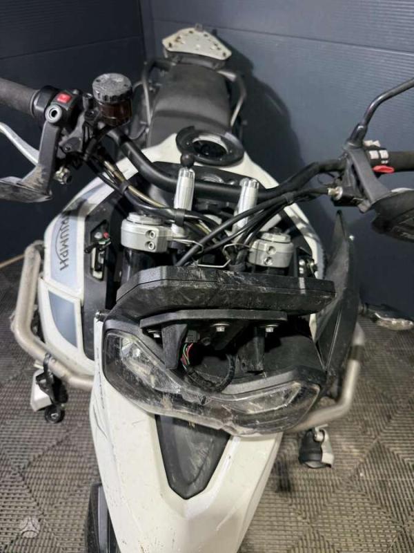 Triumph Tiger 2021 in Taurage, with an engine capacity of 0.90 L and mileage of 30 thousand km for 3990 €, photo 2 on AUTOMOTO.COM.LV