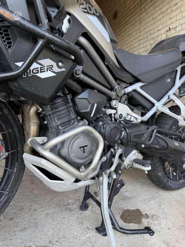 Triumph Tiger 2022 in Pasvalys, with an engine capacity of 1.20 L and mileage of 111 thousand km for 3000 €, photo 2 on AUTOMOTO.COM.LV
