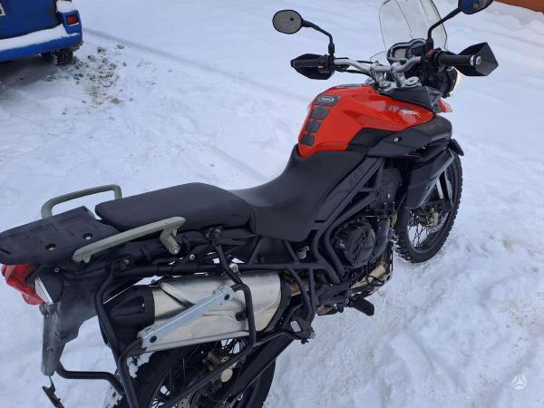 Orange Triumph Tiger 2011 in Panevezys, with an engine capacity of 0.80 L and mileage of 44 thousand km for 4800 €, photo 9 on AUTOMOTO.COM.LV