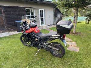 Sarkans Triumph Tiger 2012 Molėtai, ar dzinēja tilpumu 0.80 L un nobraukumu 120 tūkst. km par 4200 €, foto 9 vietnē AUTOMOTO.COM.LV