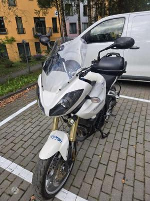 Balts Triumph Tiger 2008 Viļņa, ar dzinēja tilpumu 1.05 L un nobraukumu 41 tūkst. km par 3000 €, foto 5 vietnē AUTOMOTO.COM.LV