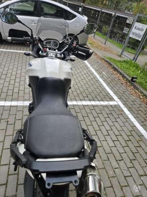 Balts Triumph Tiger 2008 Viļņa, ar dzinēja tilpumu 1.05 L un nobraukumu 41 tūkst. km par 3000 €, foto 17 vietnē AUTOMOTO.COM.LV