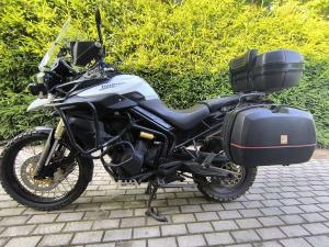 White Triumph Tiger 2012 in Taurage, with an engine capacity of 0.80 L and mileage of 55 thousand km for 4999 €, photo  on AUTOMOTO.COM.LV
