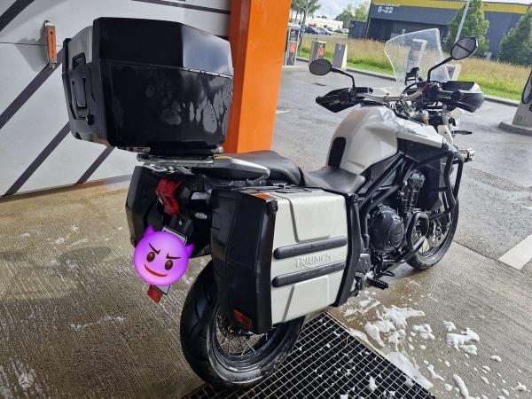 White Triumph Tiger 2014 in Kaisiadorys, with an engine capacity of 1.22 L and mileage of 96 thousand km for 6450 €, photo 7 on AUTOMOTO.COM.LV
