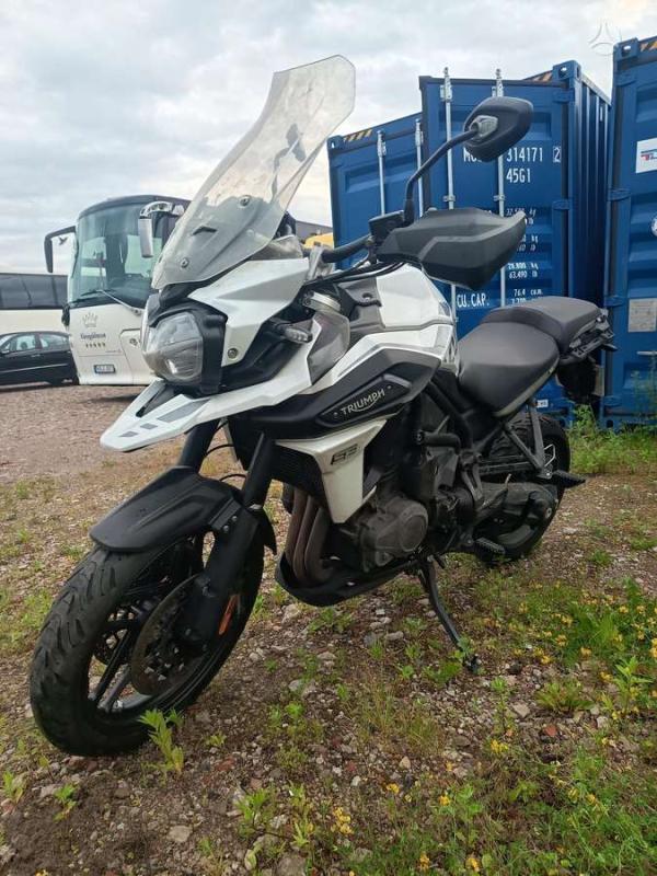 Balts Triumph Tiger 2020 Kauņa, ar dzinēja tilpumu 1.20 L un nobraukumu 99 tūkst. km par 6500 €, foto 4 vietnē AUTOMOTO.COM.LV