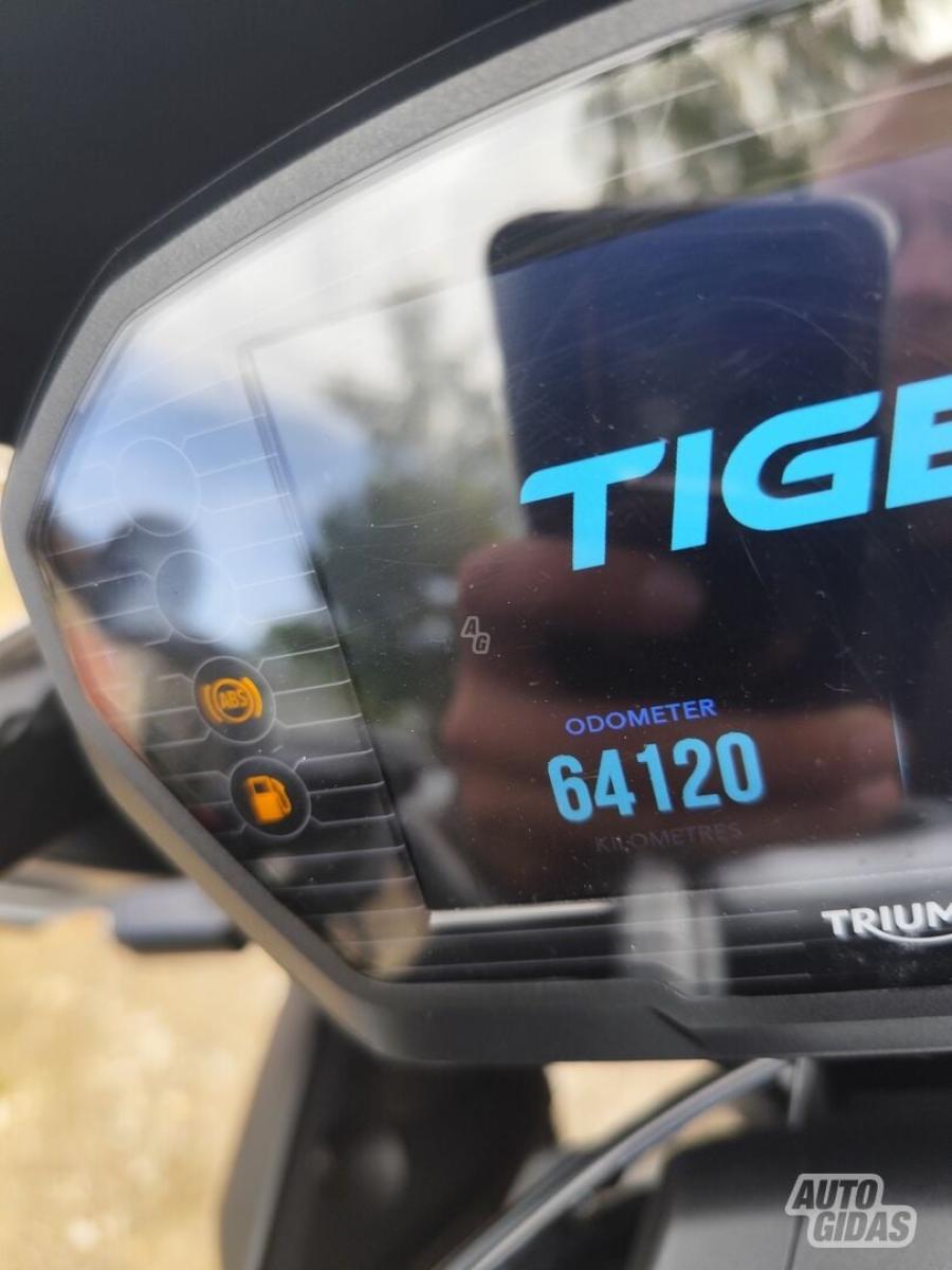White Triumph Tiger 2020 in Silale, with an engine capacity of 1.22 L and mileage of 64 thousand km for 7000 €, photo 17 on AUTOMOTO.COM.LV