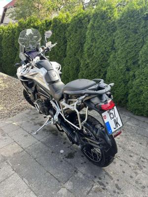 White Triumph Tiger 2023 in Mazeikiai, with an engine capacity of 1.16 L and mileage of 27 thousand km for 11495 €, photo 3 on AUTOMOTO.COM.LV