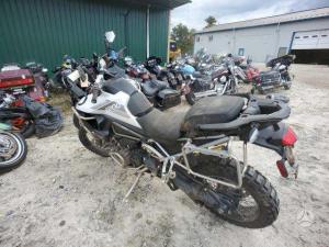 White Triumph Tiger 2023 in Mazeikiai, with an engine capacity of 1.16 L and mileage of 27 thousand km for 11495 €, photo 11 on AUTOMOTO.COM.LV