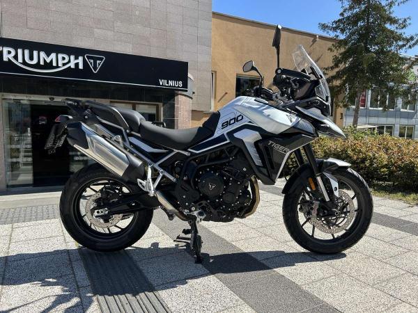 White Triumph Tiger 2025 in Vilnius, with an engine capacity of 0.89 L and mileage of 0 thousand km for 13890 €, photo 1 on AUTOMOTO.COM.LV