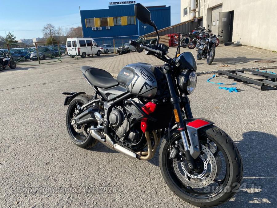 Триумф Trident 660 2022 в Таллин, объемом двигателя 0.66 л и пробегом 13 тыс. км за 6500 €, фото 12 на AUTOMOTO.COM.LV