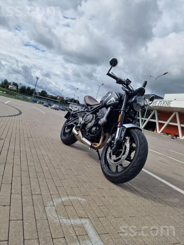 Triumph Trident 2022 in Rezekne, with an engine capacity of 0.66 L and mileage of 0 thousand km for 4900 €, photo 1 on AUTOMOTO.COM.LV