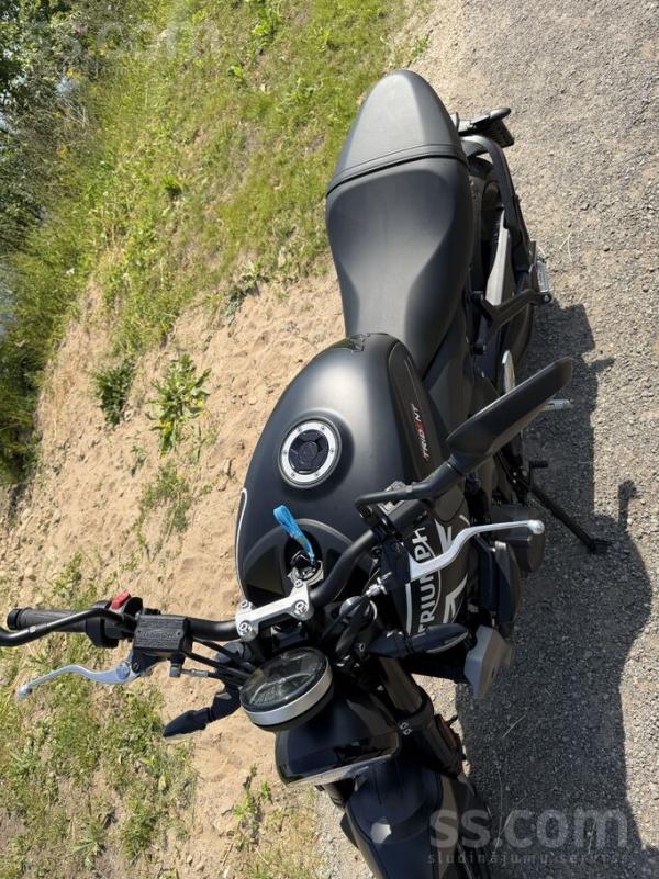 Triumph Trident 2024 in Riga, with an engine capacity of 0.66 L and mileage of 0 thousand km for 7000 €, photo 4 on AUTOMOTO.COM.LV
