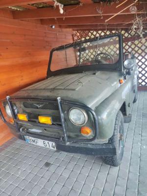 Zaļš UAZ 3151 1990 Kazlų Rūda, ar dzinēja tilpumu 2.45 L un nobraukumu 69 tūkst. km par 2500 €, foto  vietnē AUTOMOTO.COM.LV