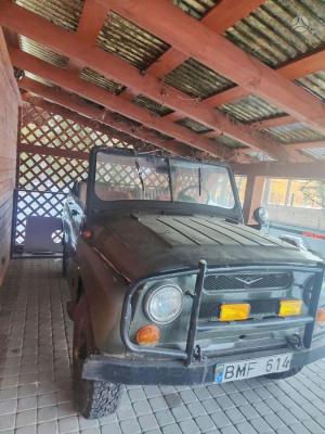 Green UAZ 3151 1990 in Kazlu Ruda, with an engine capacity of 2.45 L and mileage of 69 thousand km for 2500 €, photo 3 on AUTOMOTO.COM.LV