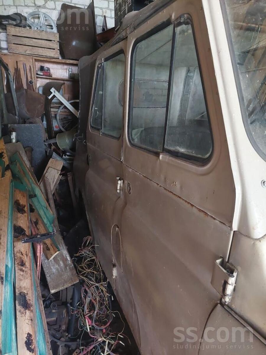 Brūns UAZ 31512 1990 Bauska, ar dzinēja tilpumu 2.50 L un nobraukumu 173 tūkst. km par 1000 €, foto 5 vietnē AUTOMOTO.COM.LV