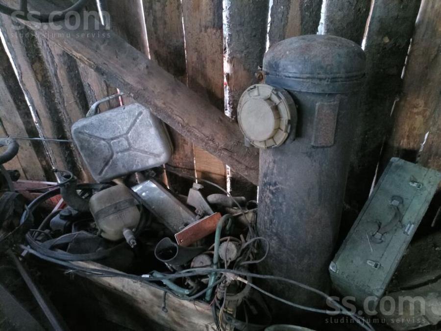 UAZ 31512 1986 in Tukums, with an engine capacity of 2.40 L and mileage of 1 thousand km for 1500 €, photo 10 on AUTOMOTO.COM.LV