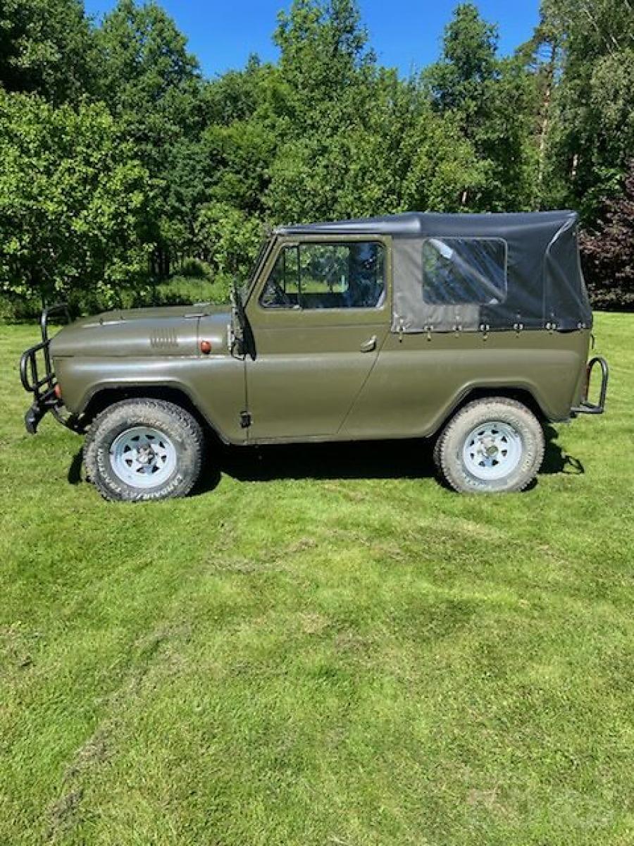 UAZ 31512 1987 in Kardla, with an engine capacity of 2.30 L and mileage of 0 thousand km for 7000 €, photo 5 on AUTOMOTO.COM.LV