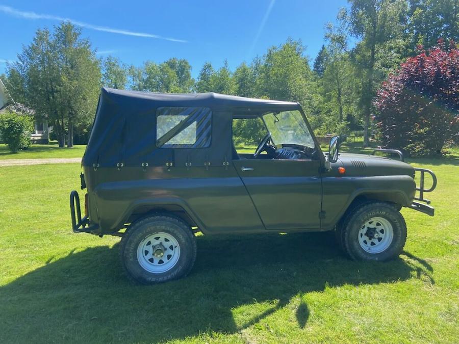UAZ 31512 1987 in Kardla, with an engine capacity of 2.30 L and mileage of 0 thousand km for 7000 €, photo 6 on AUTOMOTO.COM.LV