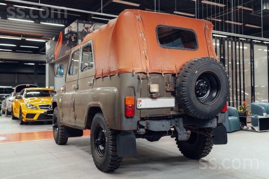 Zaļš UAZ 31512 1987 Rīga, ar dzinēja tilpumu 2.40 L un nobraukumu 63 tūkst. km par 6000 €, foto 6 vietnē AUTOMOTO.COM.LV