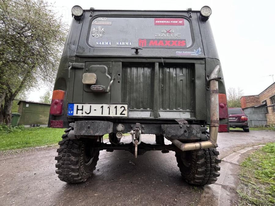 Zaļš UAZ 31514 1999 Rīga, ar dzinēja tilpumu 2.40 L un nobraukumu 44 tūkst. km par 3650 €, foto 19 vietnē AUTOMOTO.COM.LV