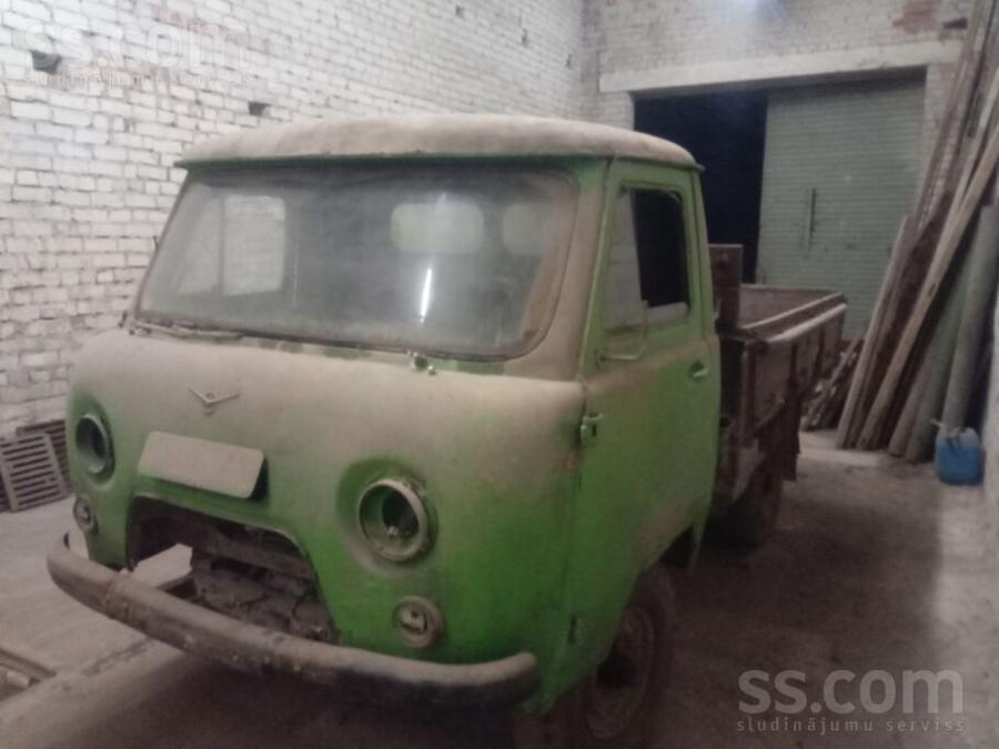 Зеленый УАЗ 3303 1986 в Талси, объемом двигателя 2.40 л и пробегом 50 тыс. км за 500 €, фото 3 на AUTOMOTO.COM.LV