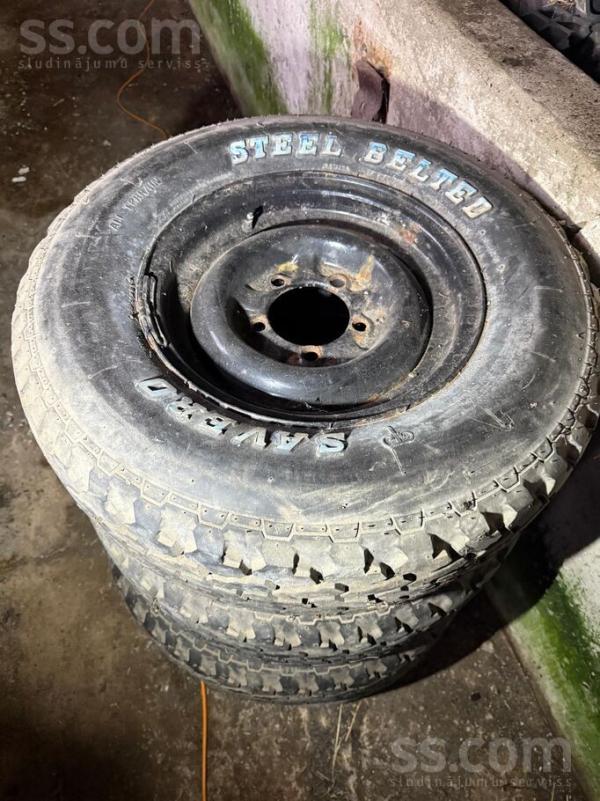 UAZ 3303 1987 in Jekabpils, with an engine capacity of 2.40 L and mileage of 39 thousand km for 500 €, photo 7 on AUTOMOTO.COM.LV