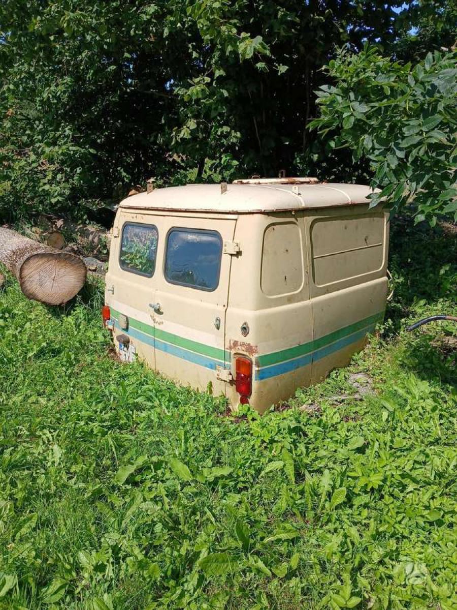 UAZ 3741 1988 in Vilkaviskis, with an engine capacity of 2.46 L and mileage of 96 thousand km for 900 €, photo 3 on AUTOMOTO.COM.LV