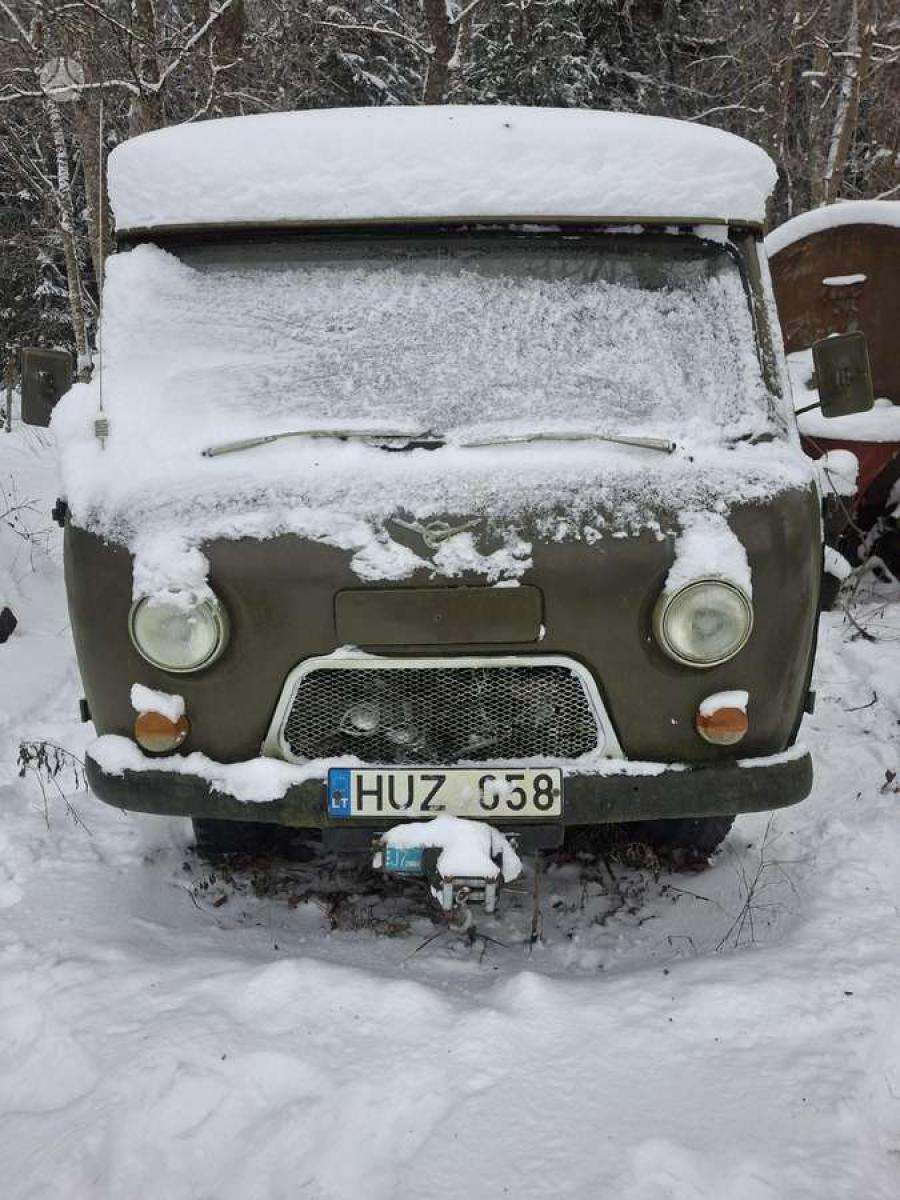 Зеленый УАЗ 452 2024 в Шяуляй, объемом двигателя 2.50 л и пробегом 5 тыс. км за 2000 €, фото 1 на AUTOMOTO.COM.LV